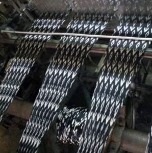 What is Ikkat and How It Is Made? - Eternal Pehnawa